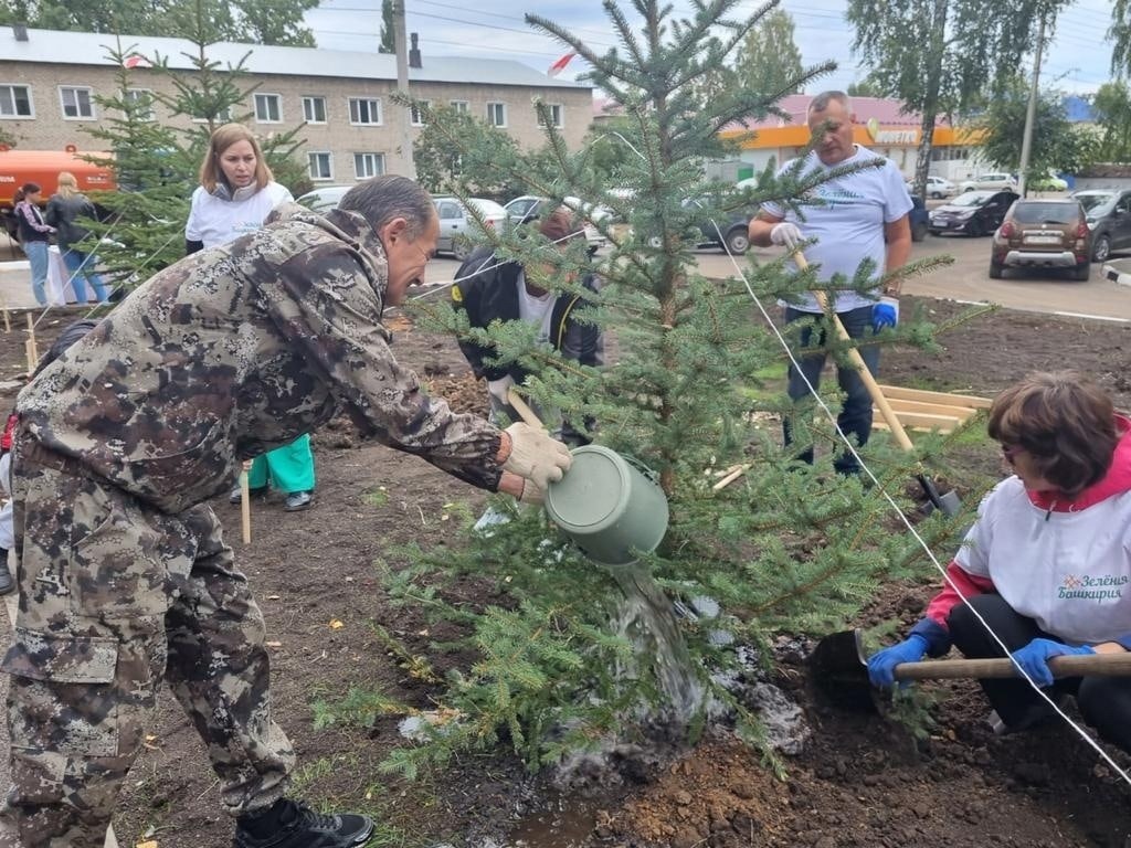 Радий Хабиров рассказал о старте акции «Зеленая Башкирия